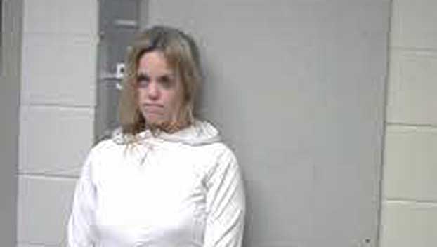 40-year-old Alabama woman charged with sending obscene texts, images to ...